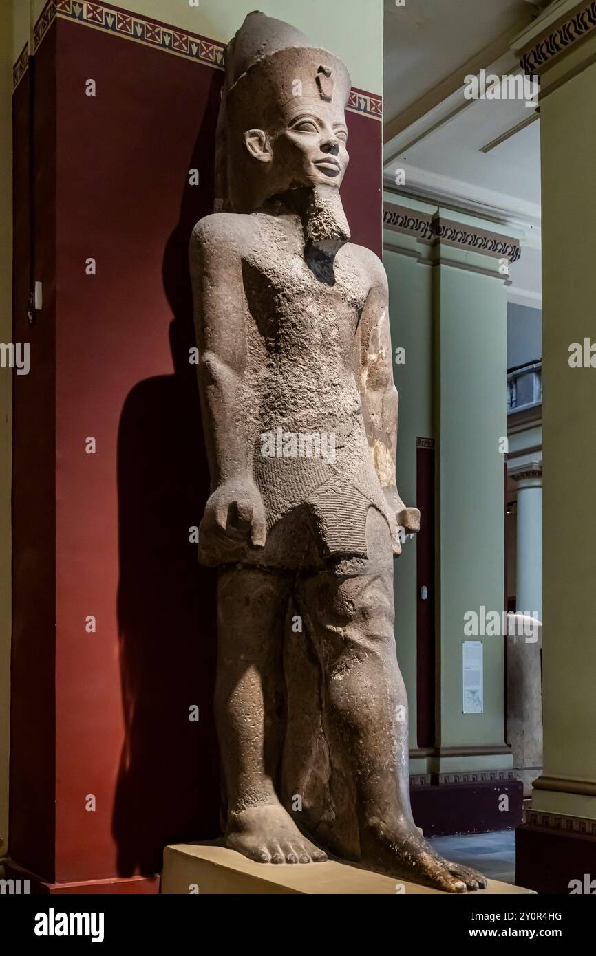 Egyptian Museum(Cairo museum), standing statue of king Senwosret IV ...