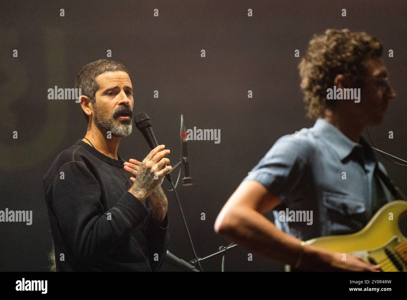 DEVENDRA BANHART, CONCERT, 2024: The singer songwriter Devendra Banhart ...