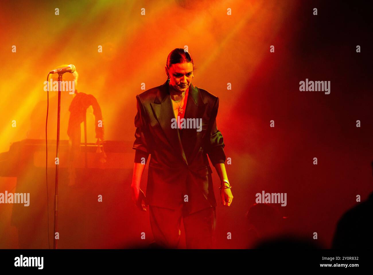 NADINE SHAH, CONCERT, 2024: The singer Nadine Shah plays the Far Out ...