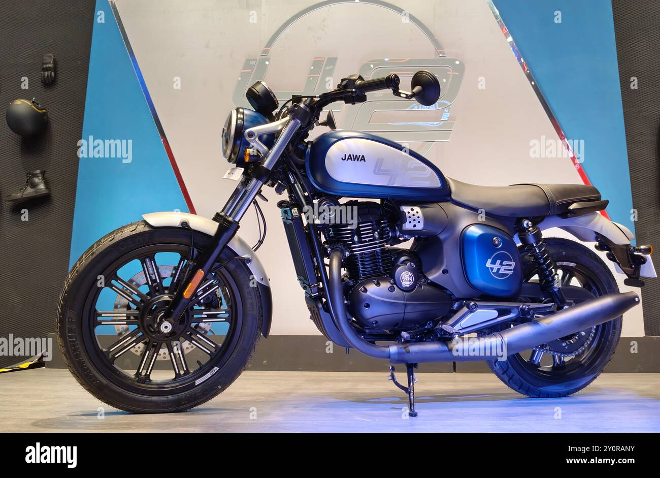 Jawa 42 fj motorcycle hi-res stock photography and images - Alamy