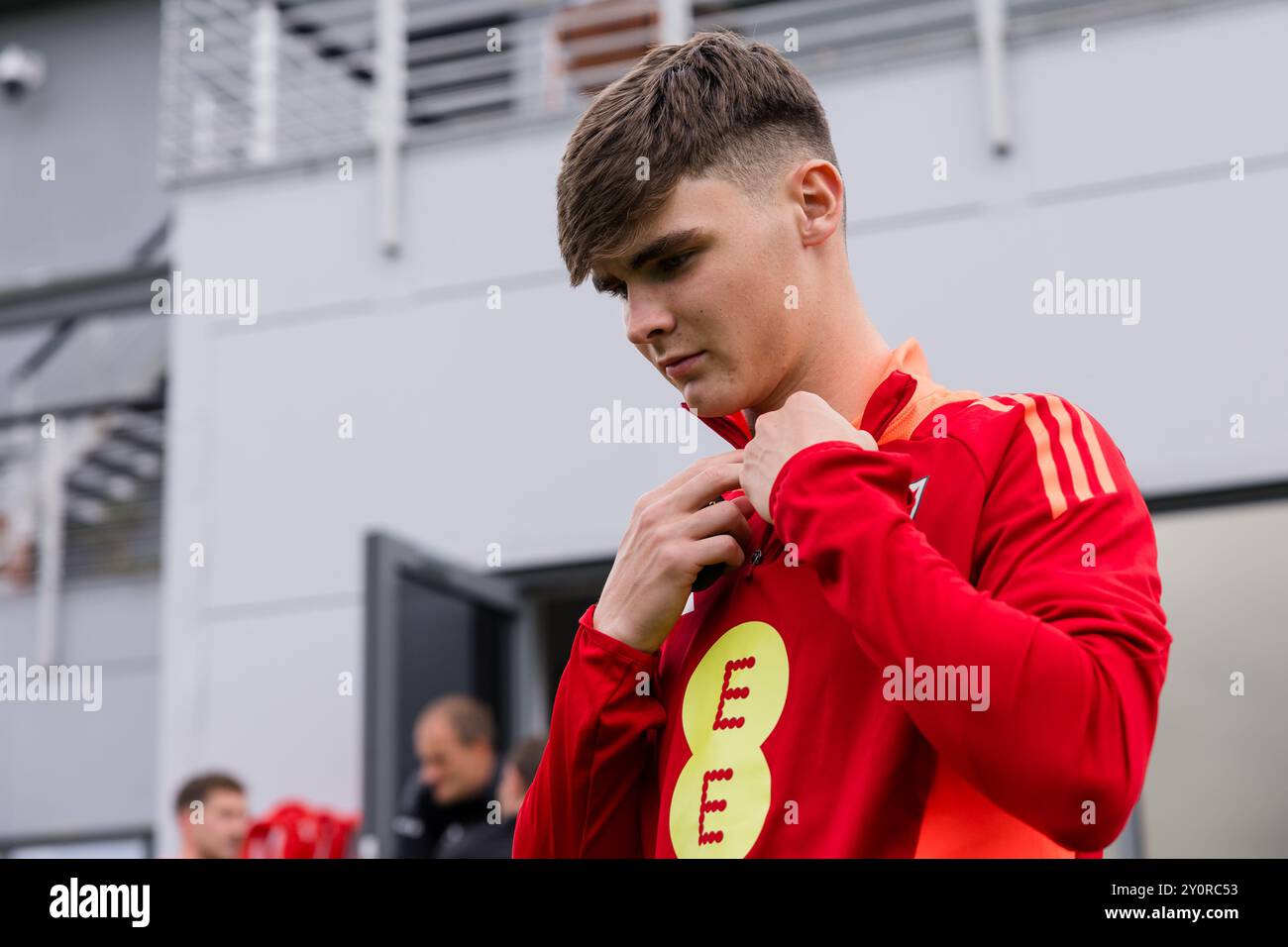 PONTYCLUN, WALES - 02 SEPTEMBER 2024: Wales' Charlie Savage during a ...