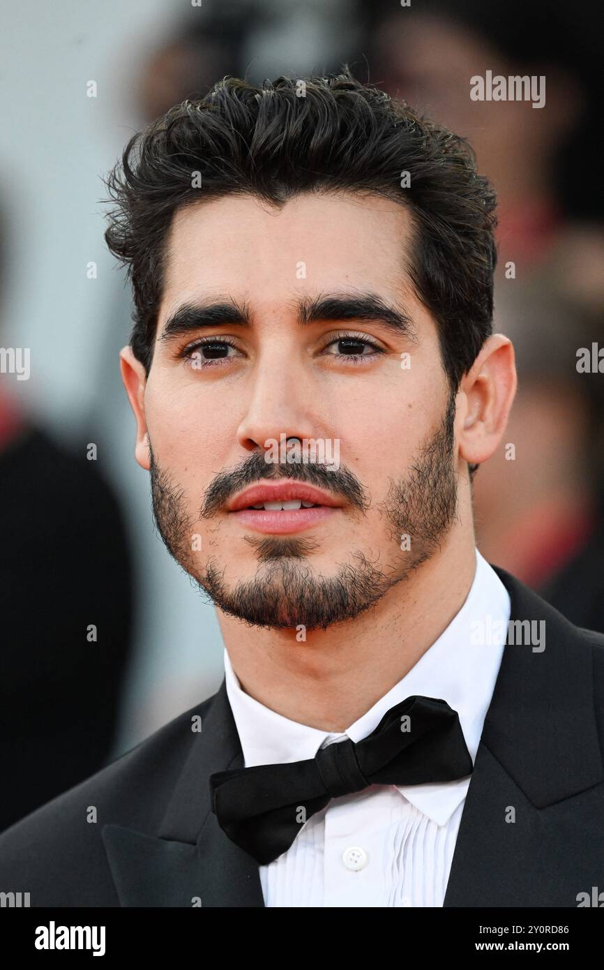 Henry zaga hi-res stock photography and images - Alamy
