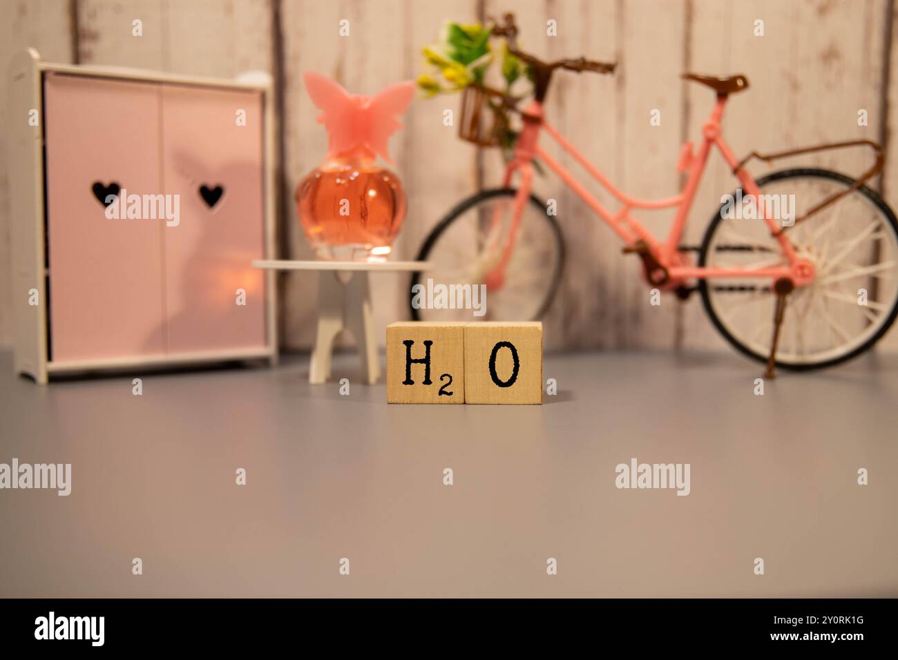 hand holding dice with text for illustration H2O Water words Stock ...