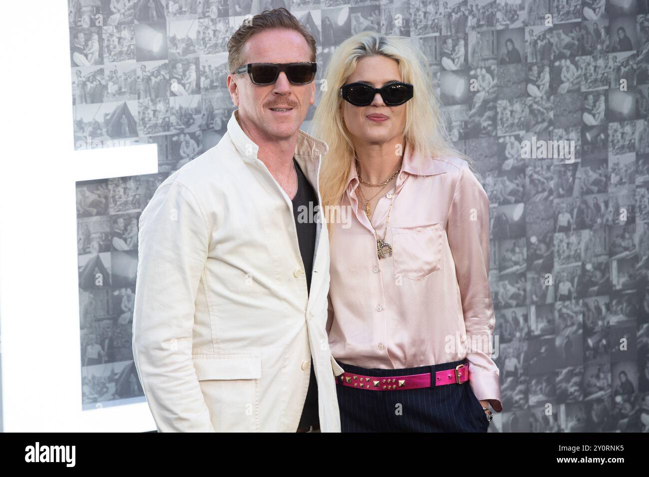 L r damian lewis and girlfriend alison mosshart hi-res stock ...