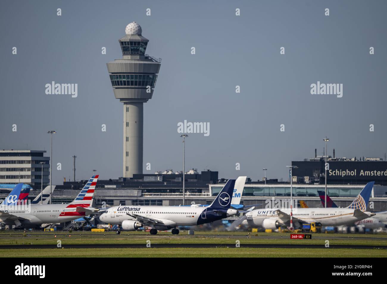 Aircraft at Amsterdam Schiphol Airport, taxiway, apron, air traffic ...