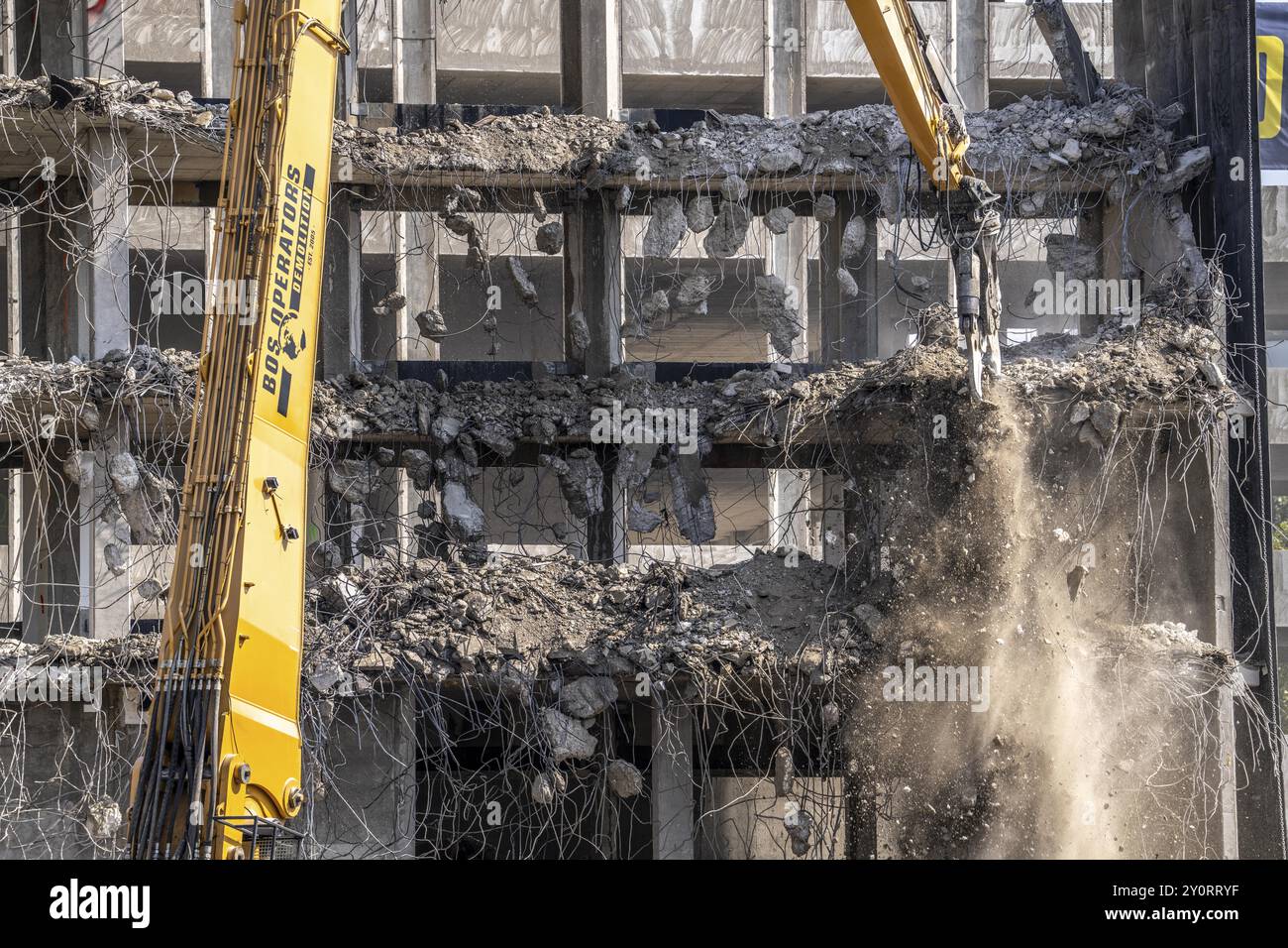 Construction site on Haroldstrasse, demolition of a former office ...