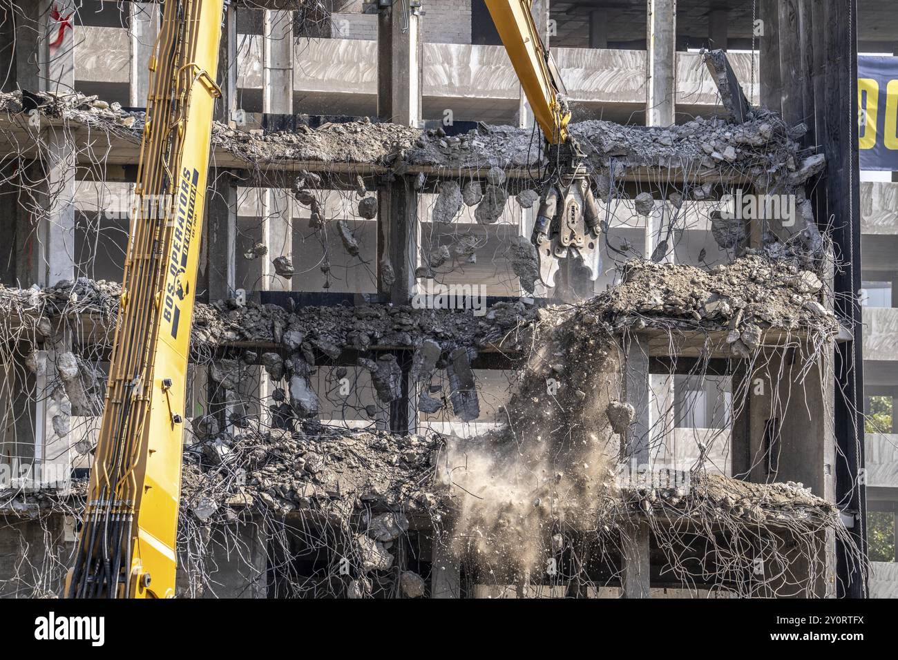 Construction site on Haroldstrasse, demolition of a former office ...