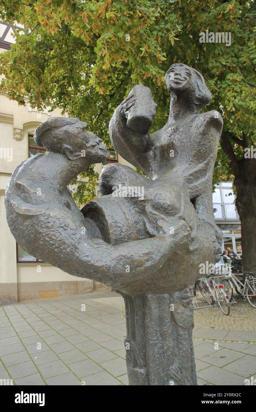 Sculpture Ergo Bibamus by Freimut Drewello 1986, memory of the academic ...