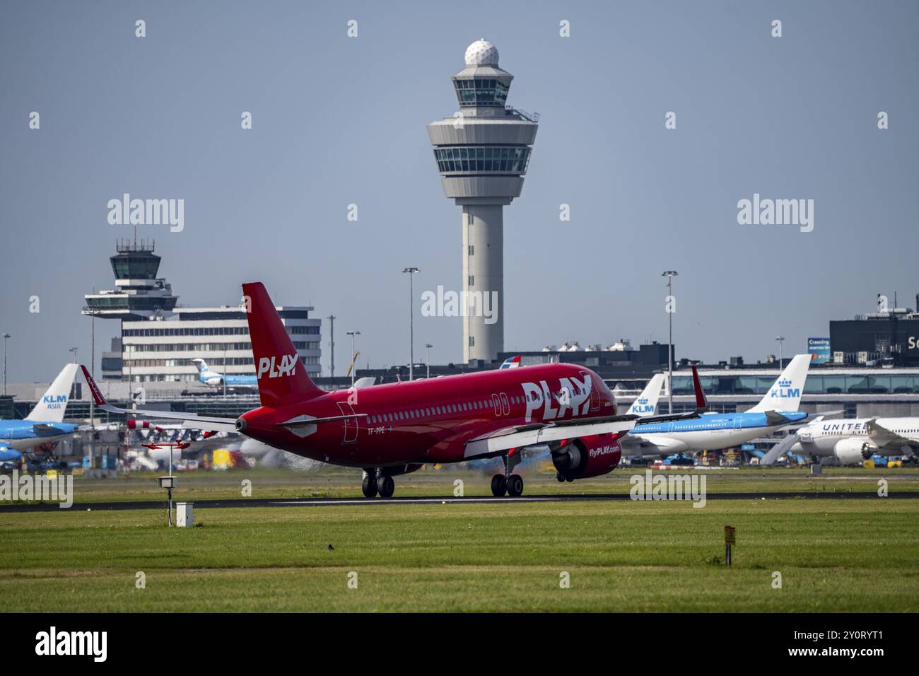 Play Airbus A320-251N, Iceland, aircraft landing at Amsterdam Schiphol ...