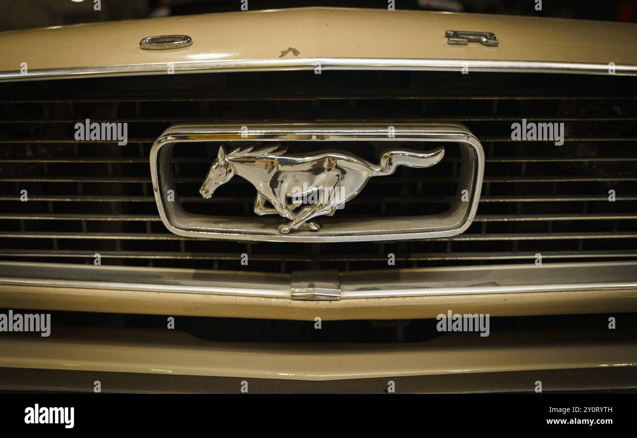Ford Mustang Grille with Chrome Running Horse Emblem Stock Photo - Alamy