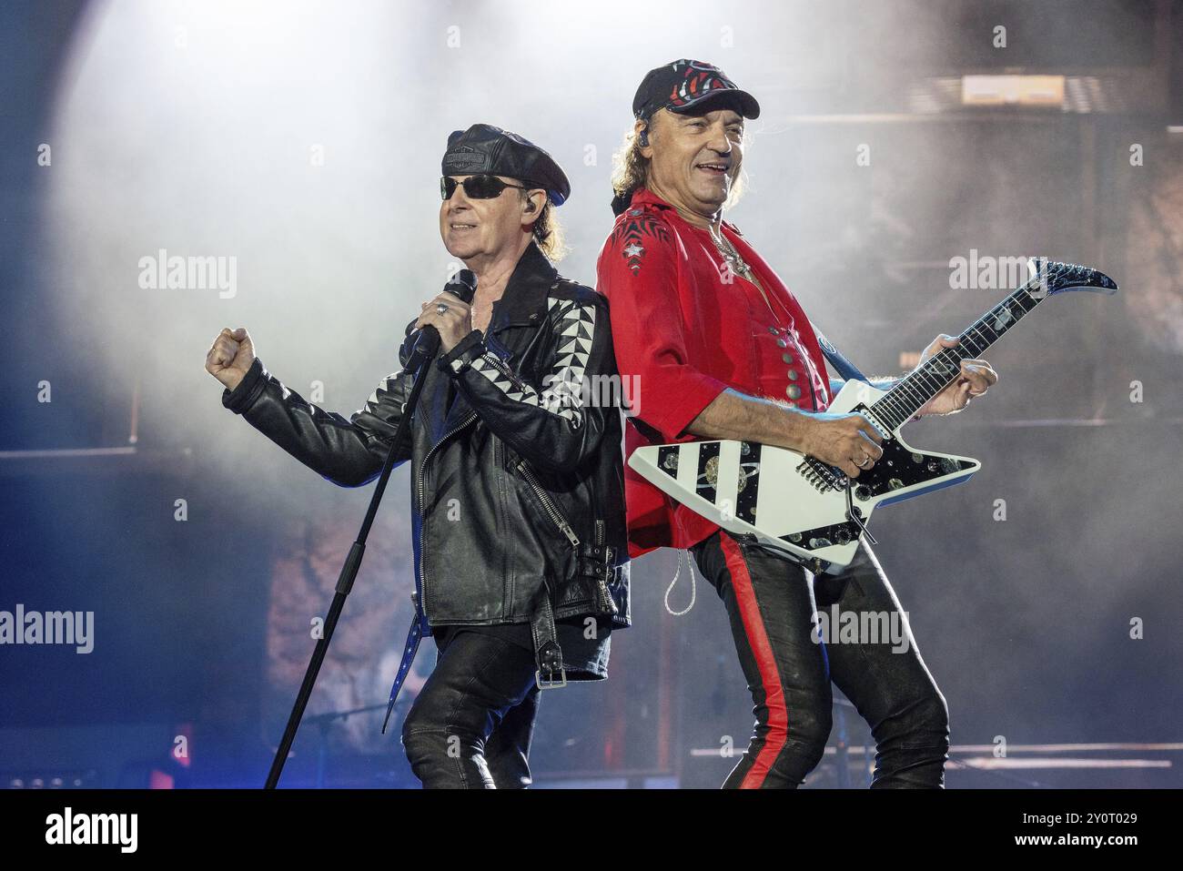 Singer Klaus Meine and guitarist Matthias Jabs from the band Scorpions ...