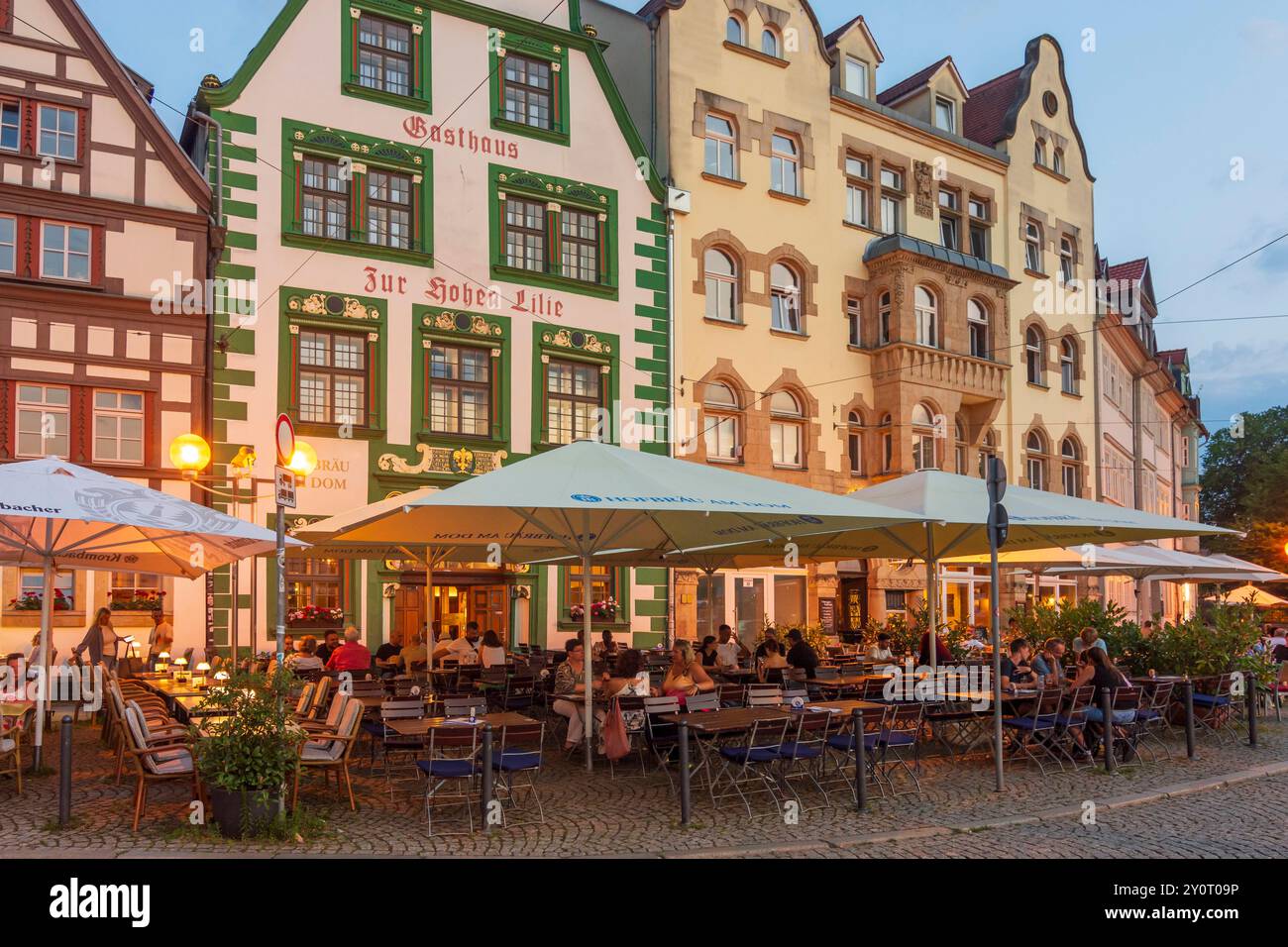 square Domplatz, open air restaurant Erfurt Thüringen, Thuringia ...