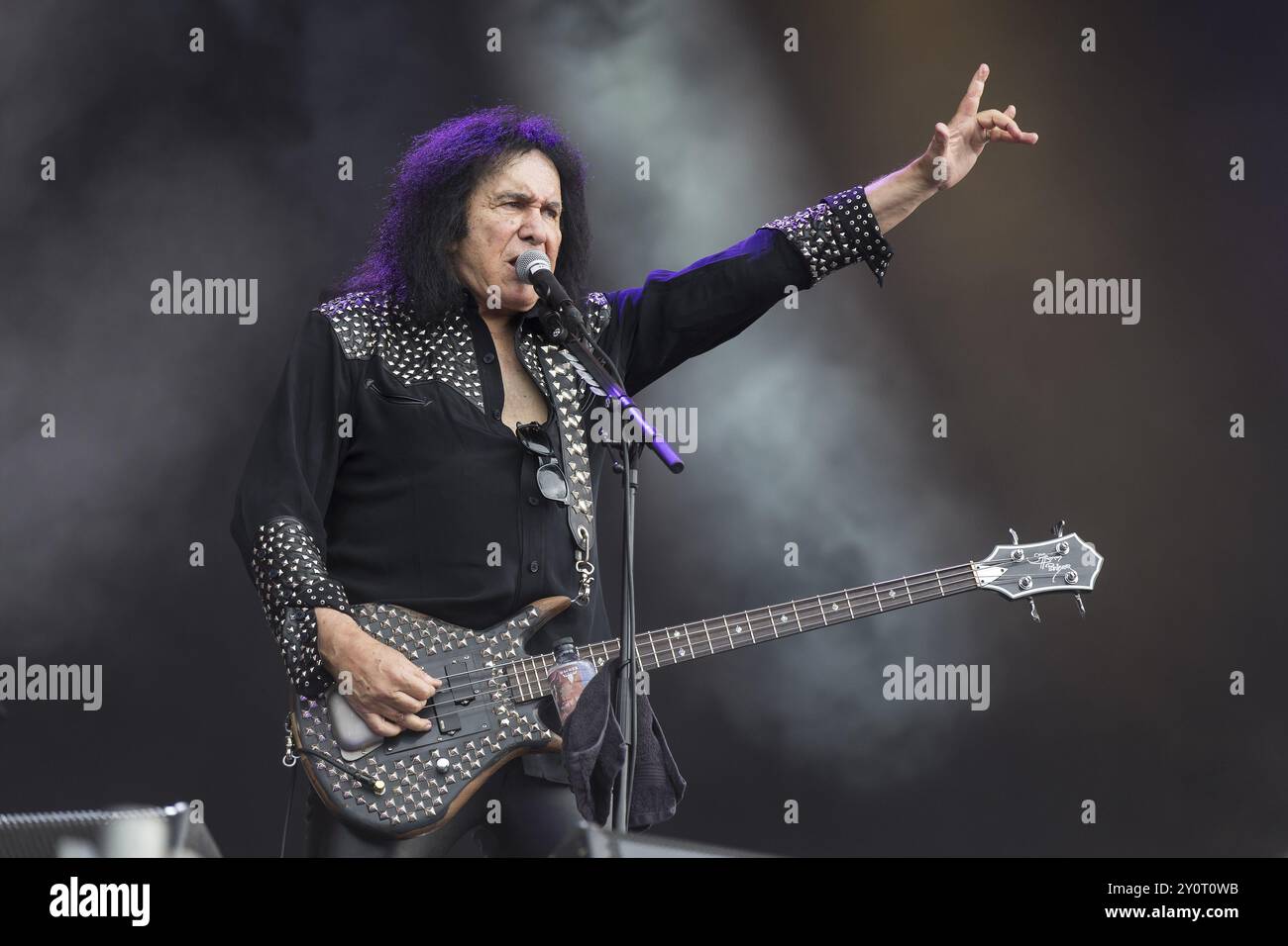 Gene simmons hi-res stock photography and images - Alamy