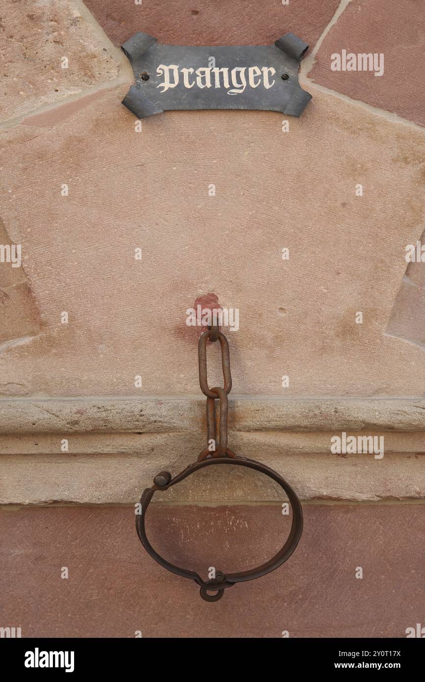 Ring of the middle ages hi-res stock photography and images - Alamy