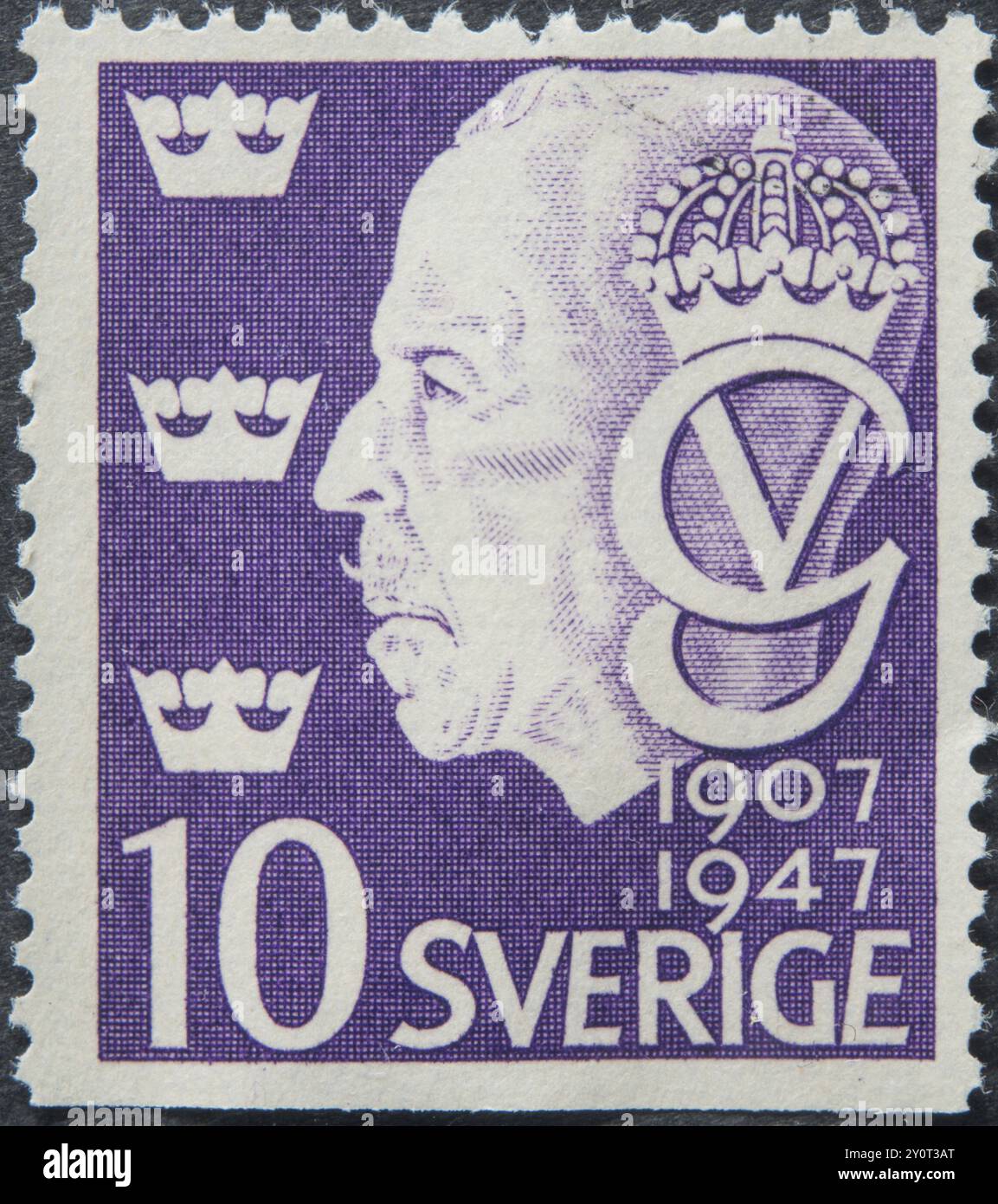 King gustaf v sweden hi-res stock photography and images - Alamy