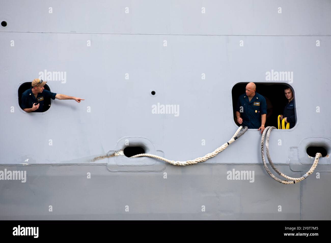 Uss richard m mccool hi-res stock photography and images - Alamy