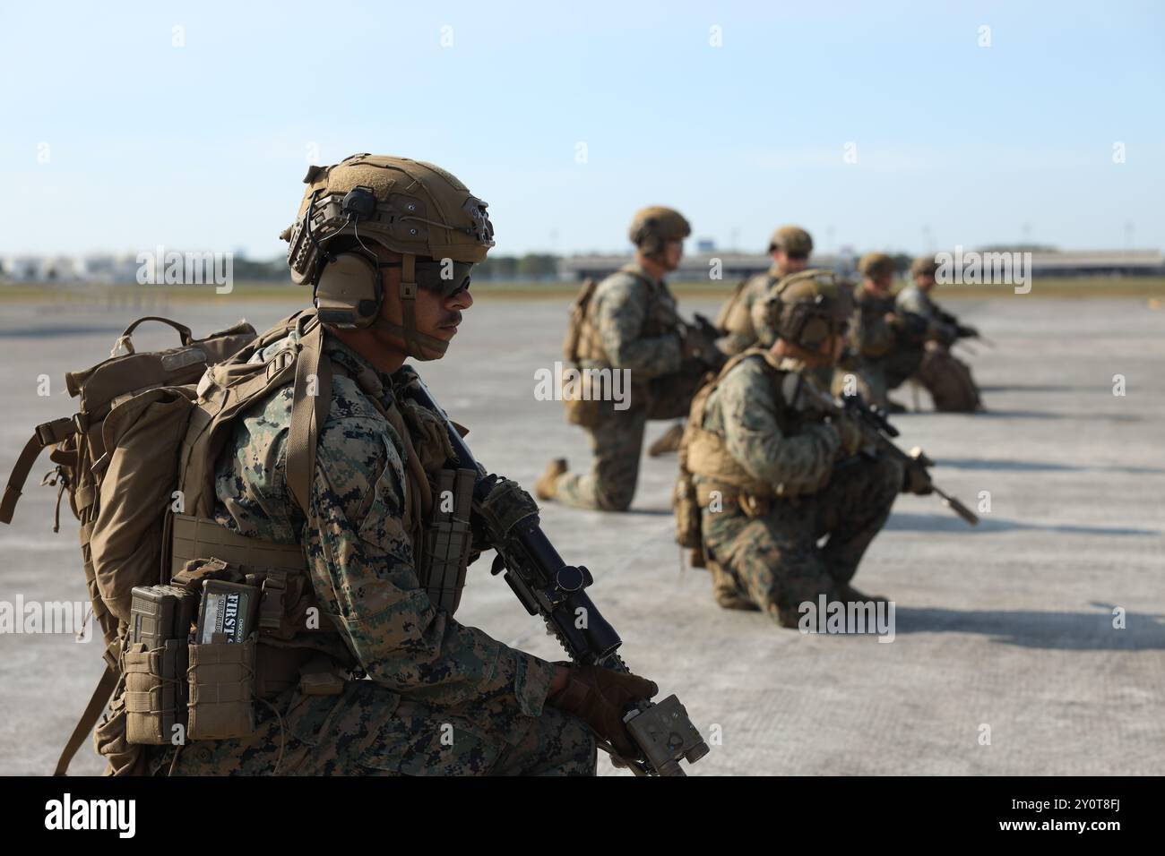 U.S. Marines with Alpha Company, 1st Battalion, 1st Marine Regiment ...