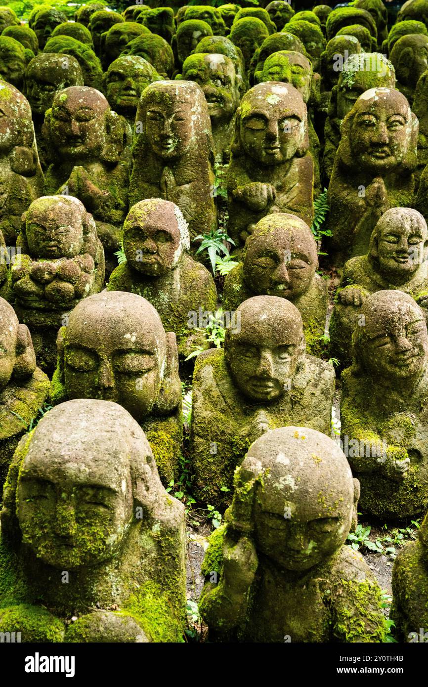 Otagi Nenbutsuji Temple in Arashiyama, Kyoto, Japan Stock Photo - Alamy