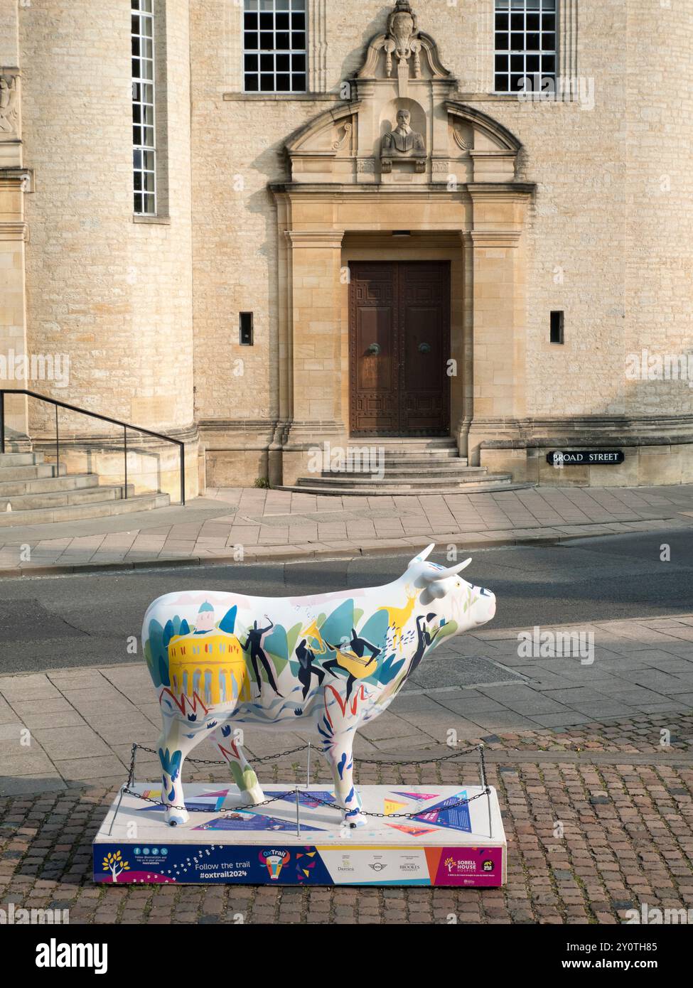 Cow sculpture in Oxtrrail 2024, Oxford. OxTrail 2024 is a public art ...