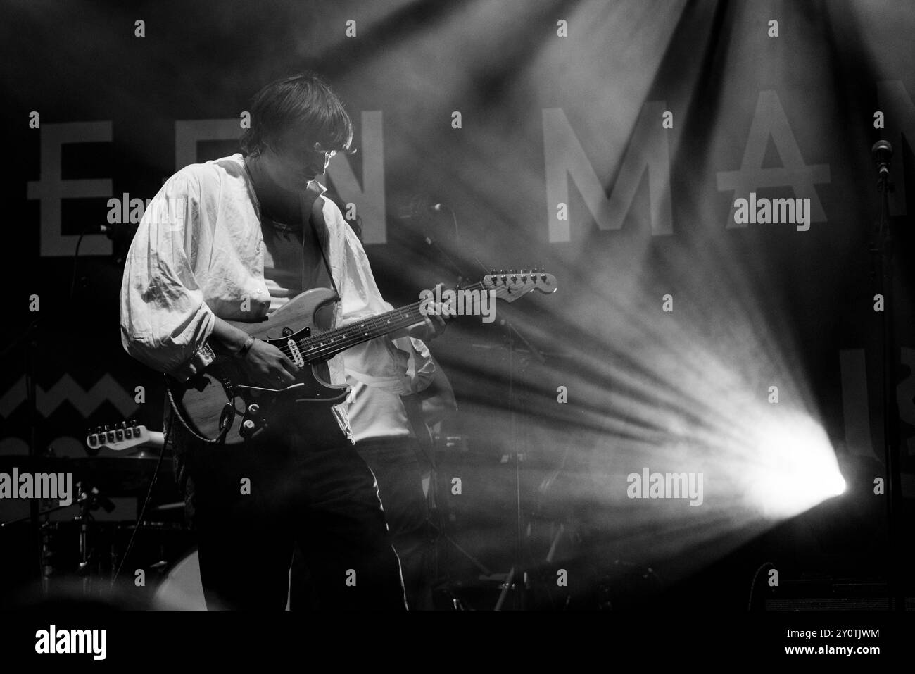 ORACLE SISTERS, CONCERT, 2024: Lewis Lazar from the band Oracle Sisters ...