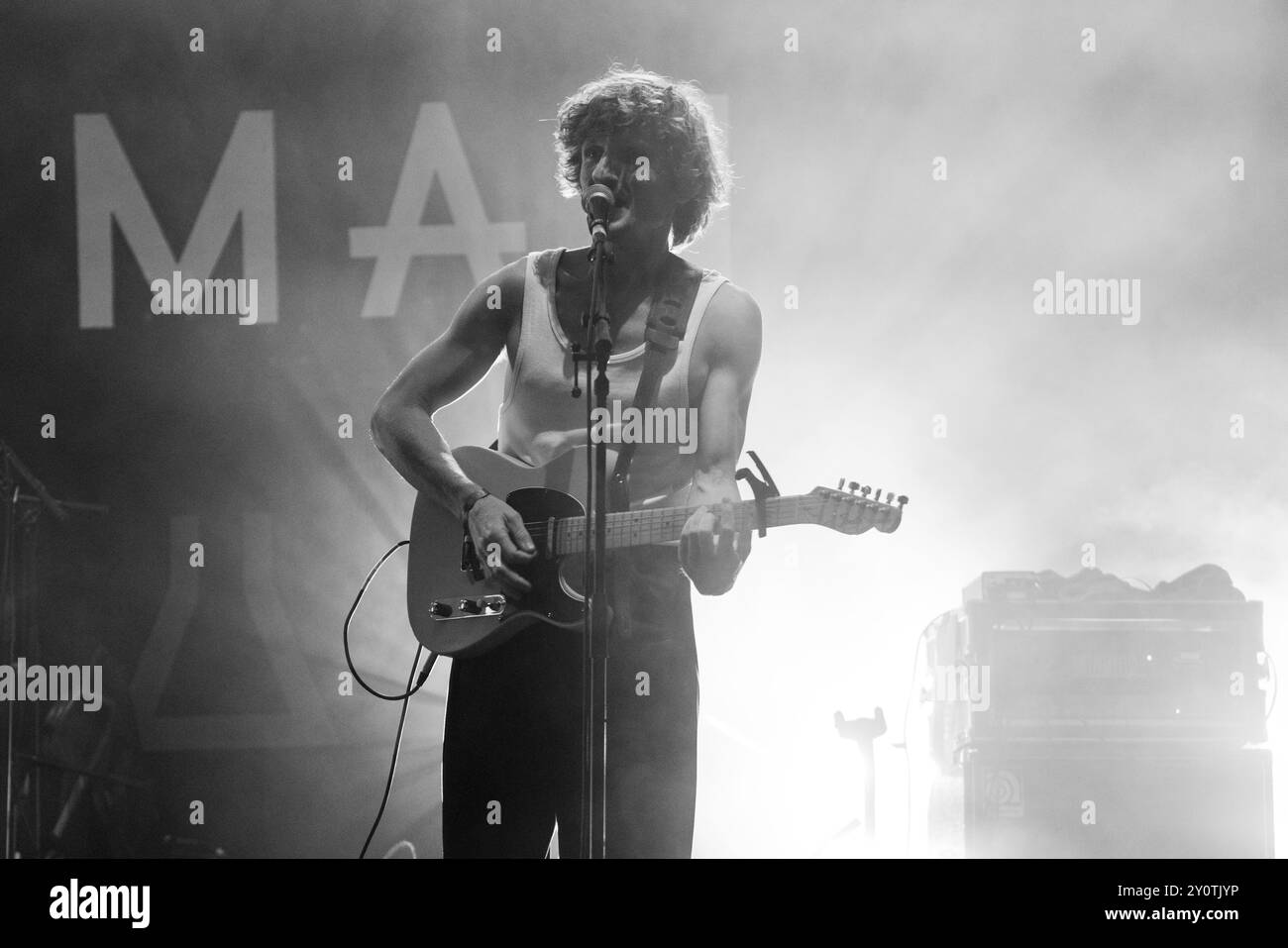 ORACLE SISTERS, CONCERT, 2024: Christopher Willatt from the band Oracle ...