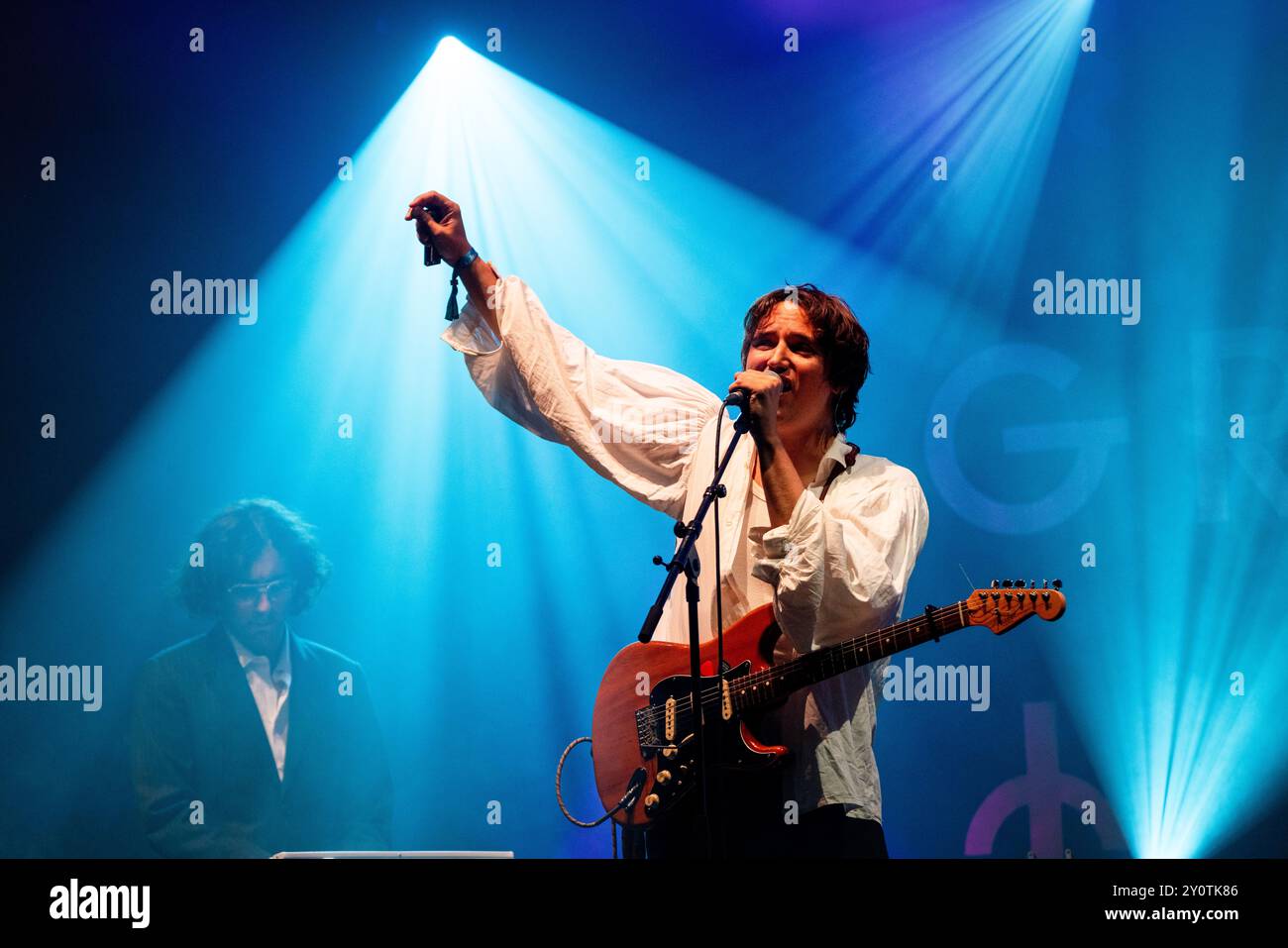 ORACLE SISTERS, CONCERT, 2024: Lewis Lazar from the band Oracle Sisters ...