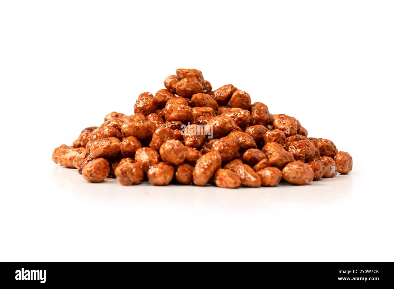 Tasty sweet roasted peanuts isolated on a white background Stock Photo ...