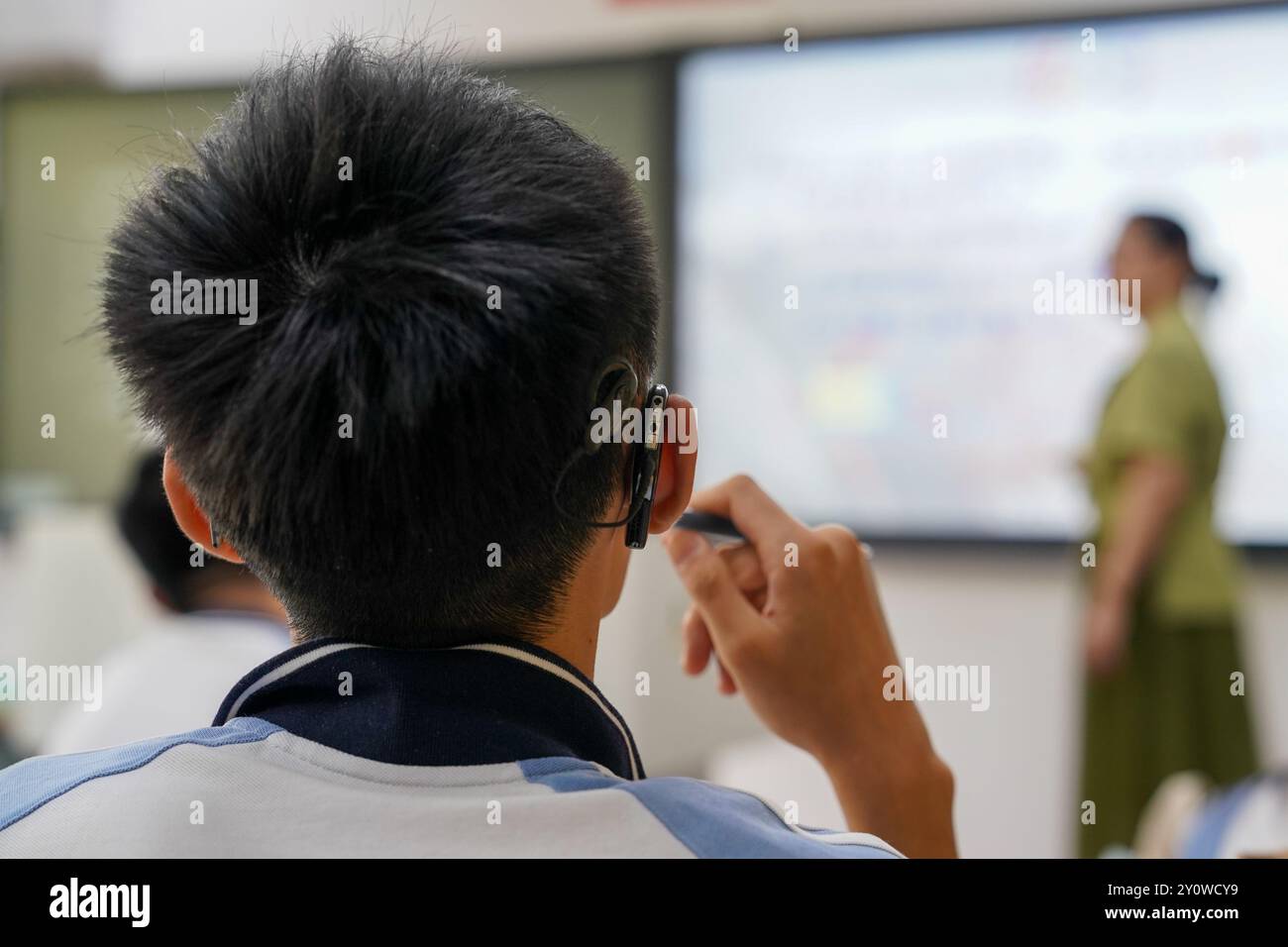 Cochlear implant child school hi-res stock photography and images - Alamy
