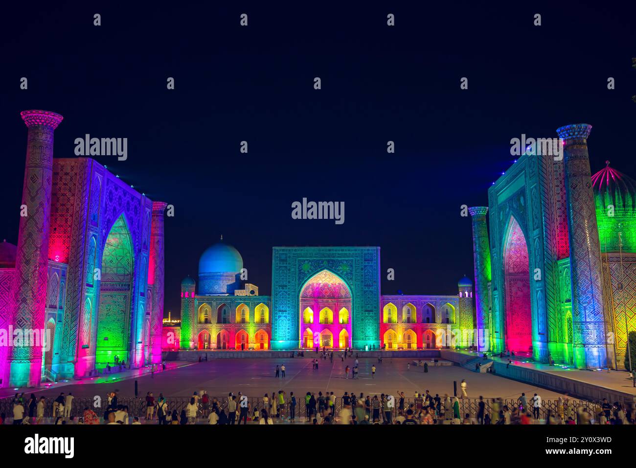 Light show on the facades of the madrasahs of Registan Square ...