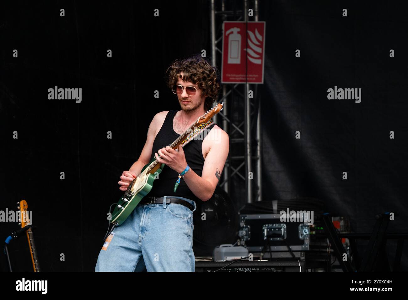 PLANTOID, CONCERT, 2024: Guitarist Tom Coyne of the band Plantoid ...
