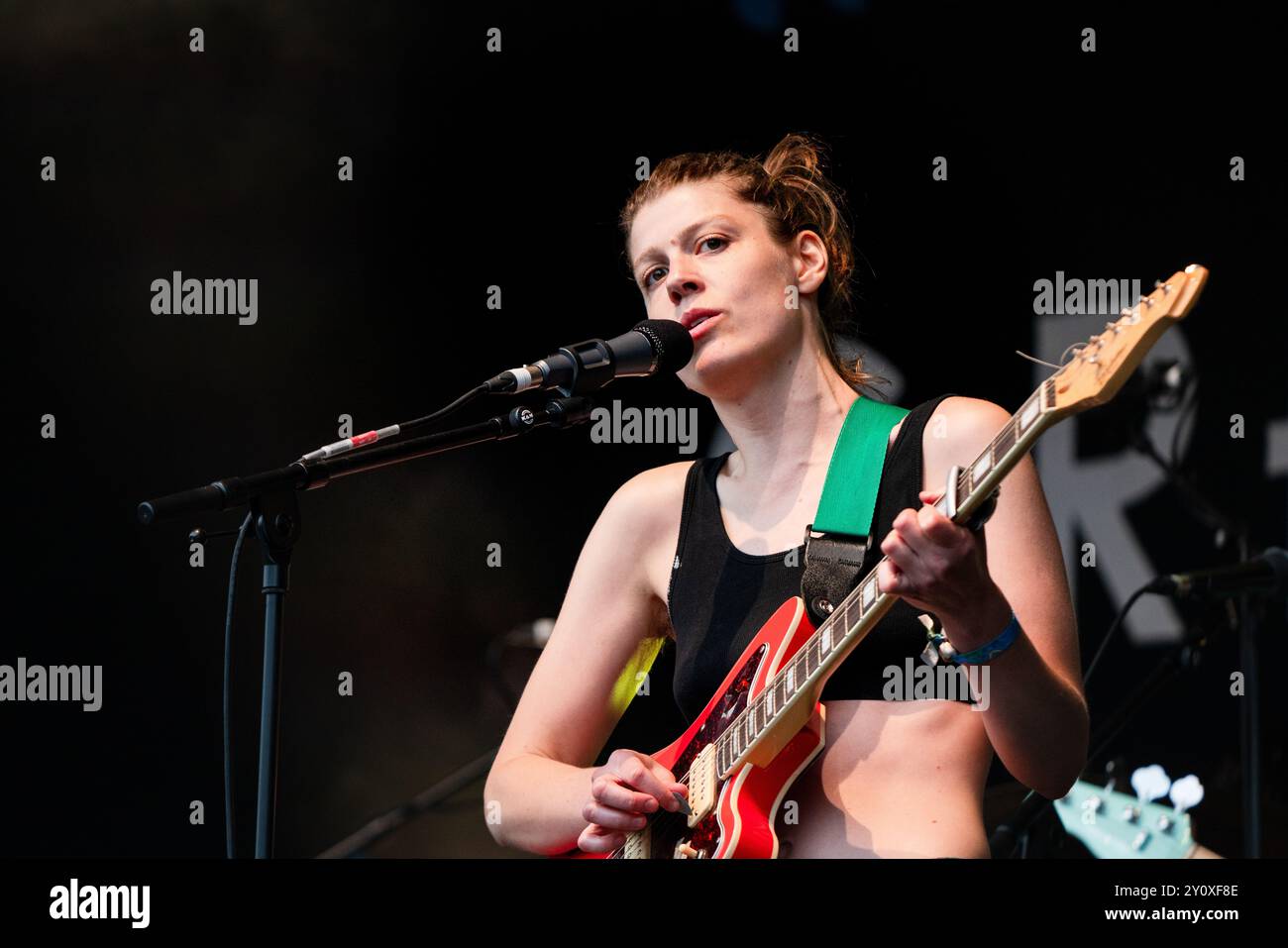 PORRIDGE RADIO, CONCERT, 2024: Dana Margolin from the band Porridge ...