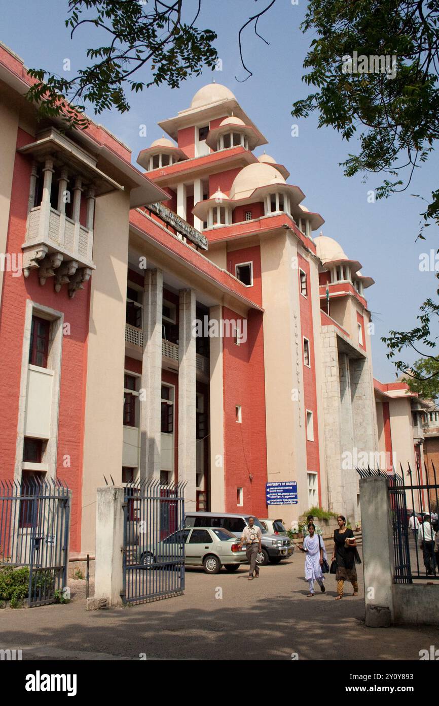 Main Building, University of Madras in Chennai, Chennai, Tamil Nadu ...