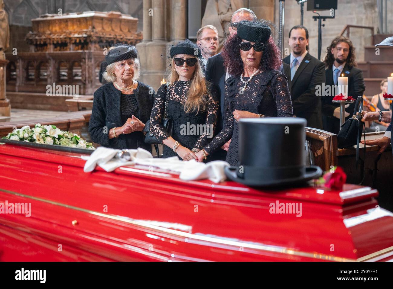 Richard Lugner funeral, farewell and memorial service, Holy Mass, St ...