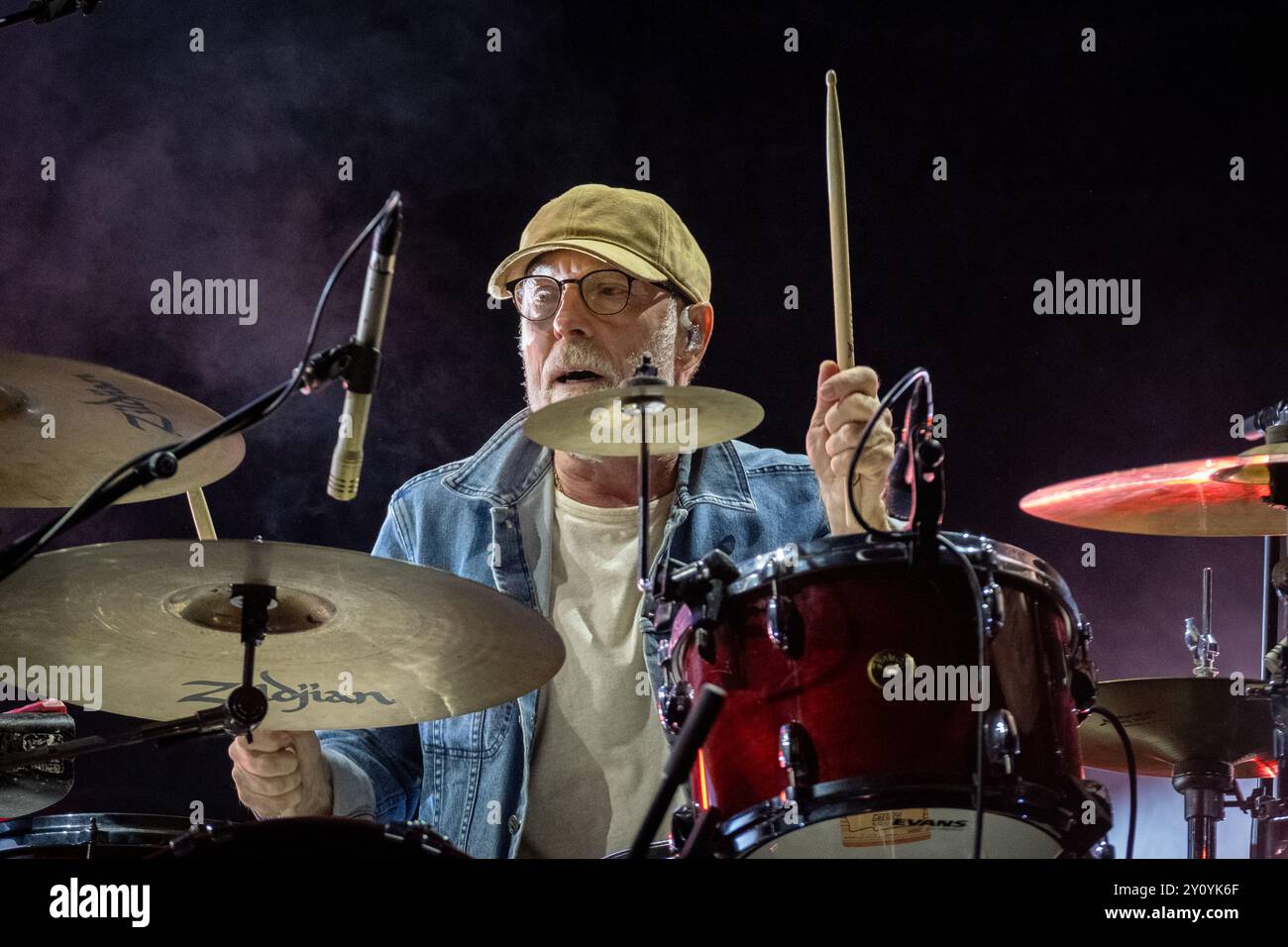 David sullivan lovering hi-res stock photography and images - Alamy