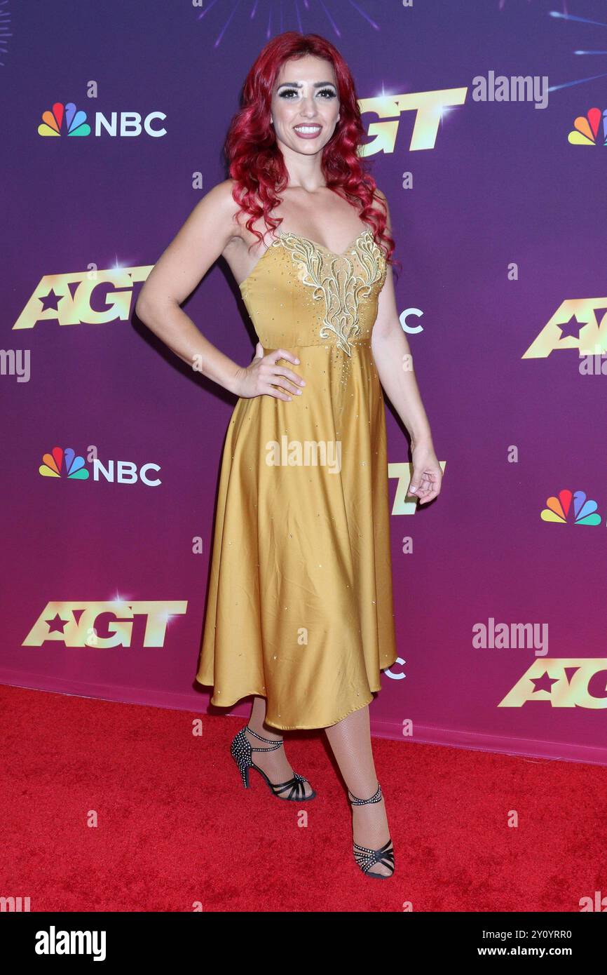 Solange Kardinaly at arrivals for AMERICA'S GOT TALENT Season 19 Live ...