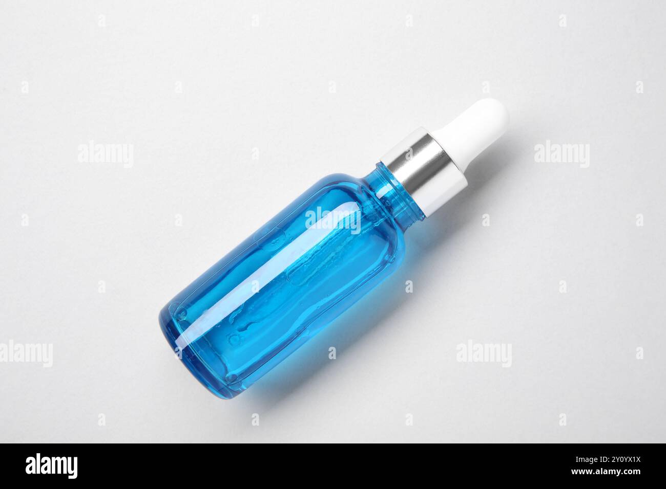 Essential oils in small hi-res stock photography and images - Alamy