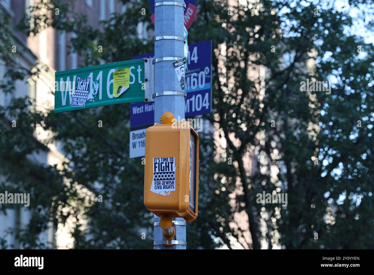 Hostage posters hi-res stock photography and images - Alamy