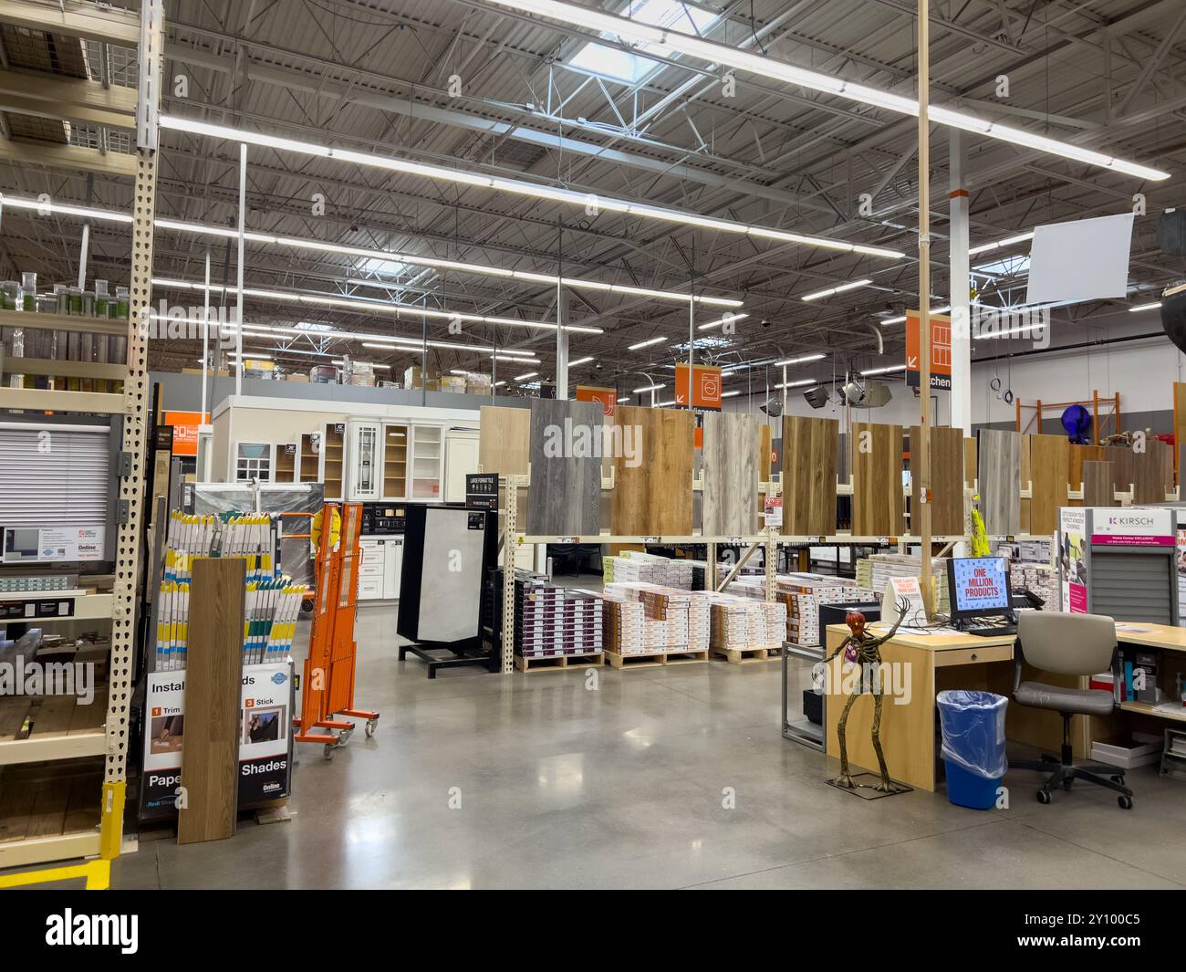 Self checkout hardware hi-res stock photography and images - Alamy