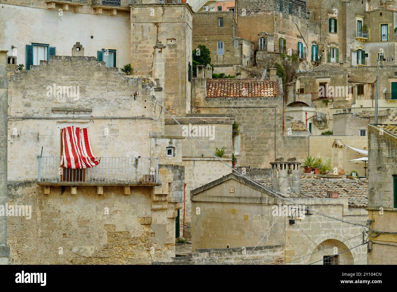Vicoli e monumenti della città di Matera, Basilicata, Italia Stock ...