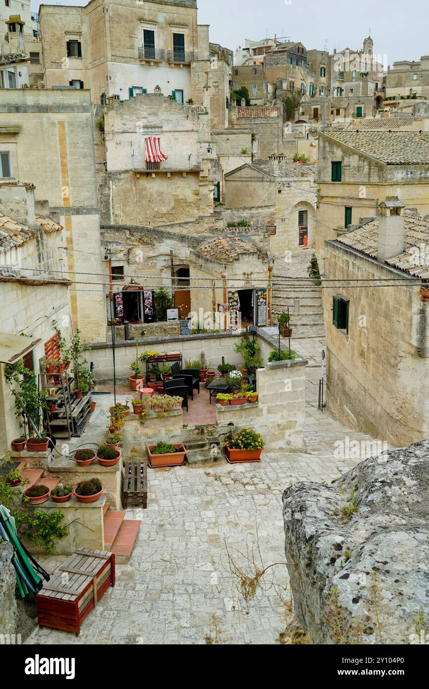Vicoli e monumenti della città di Matera, Basilicata, Italia Stock ...