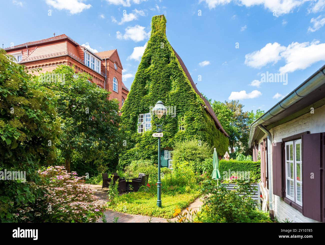 Old houses in the Glandorps Gang, one of the many alleys in the Jakobi ...