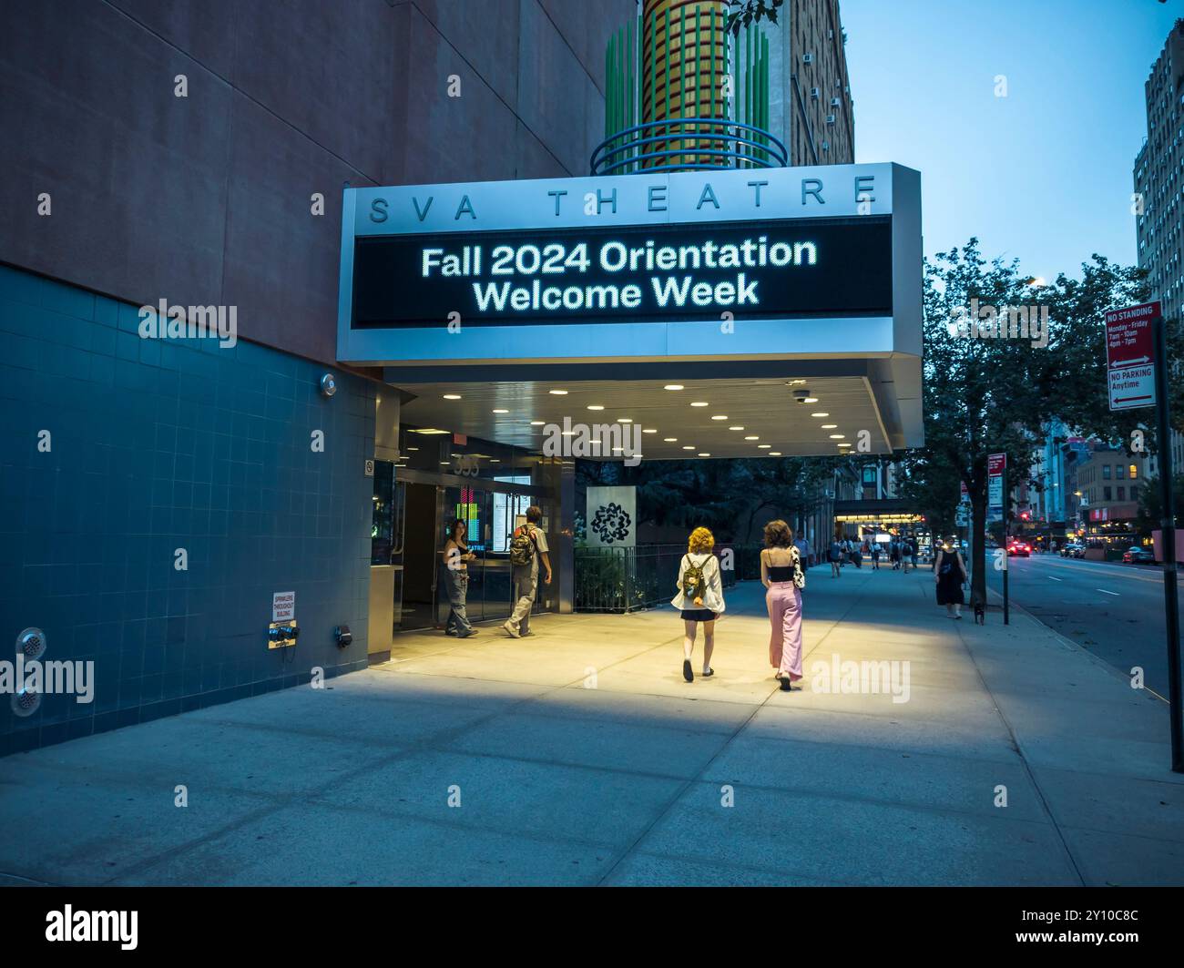 School of visual arts theatre hi-res stock photography and images - Alamy