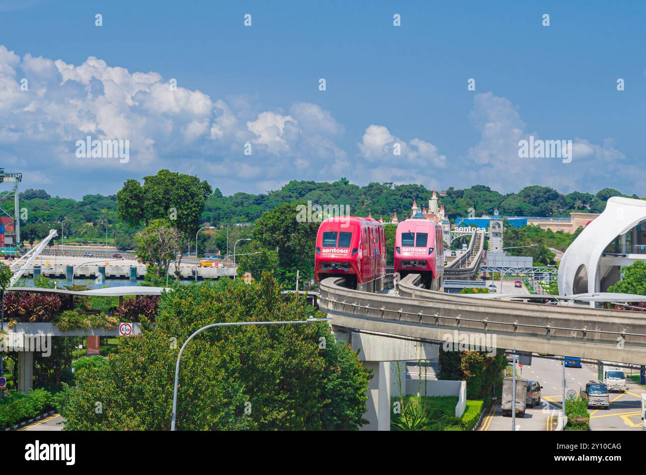 Sentosa track hi-res stock photography and images - Alamy