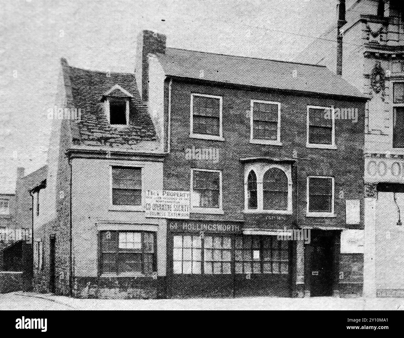 Central premises for the Northampton Co-Op drapery and outfitting ...