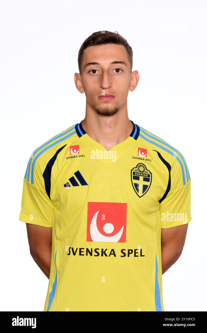 240904 Jonas Rouhi poses for at portrait during a photo shoot with the ...