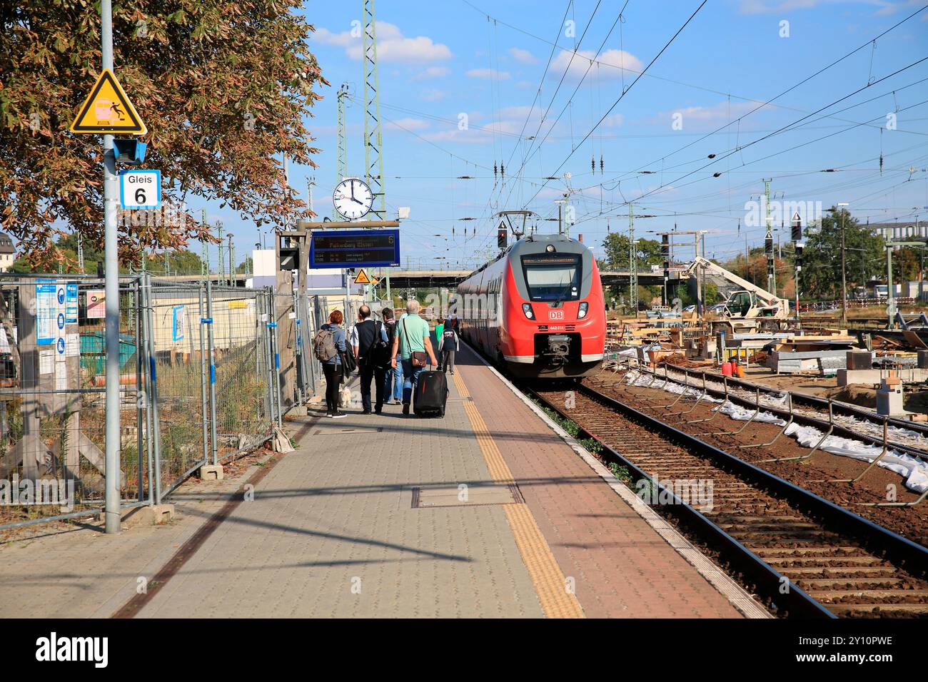 DB Regio regional train at Cottbus station Stock Photo - Alamy