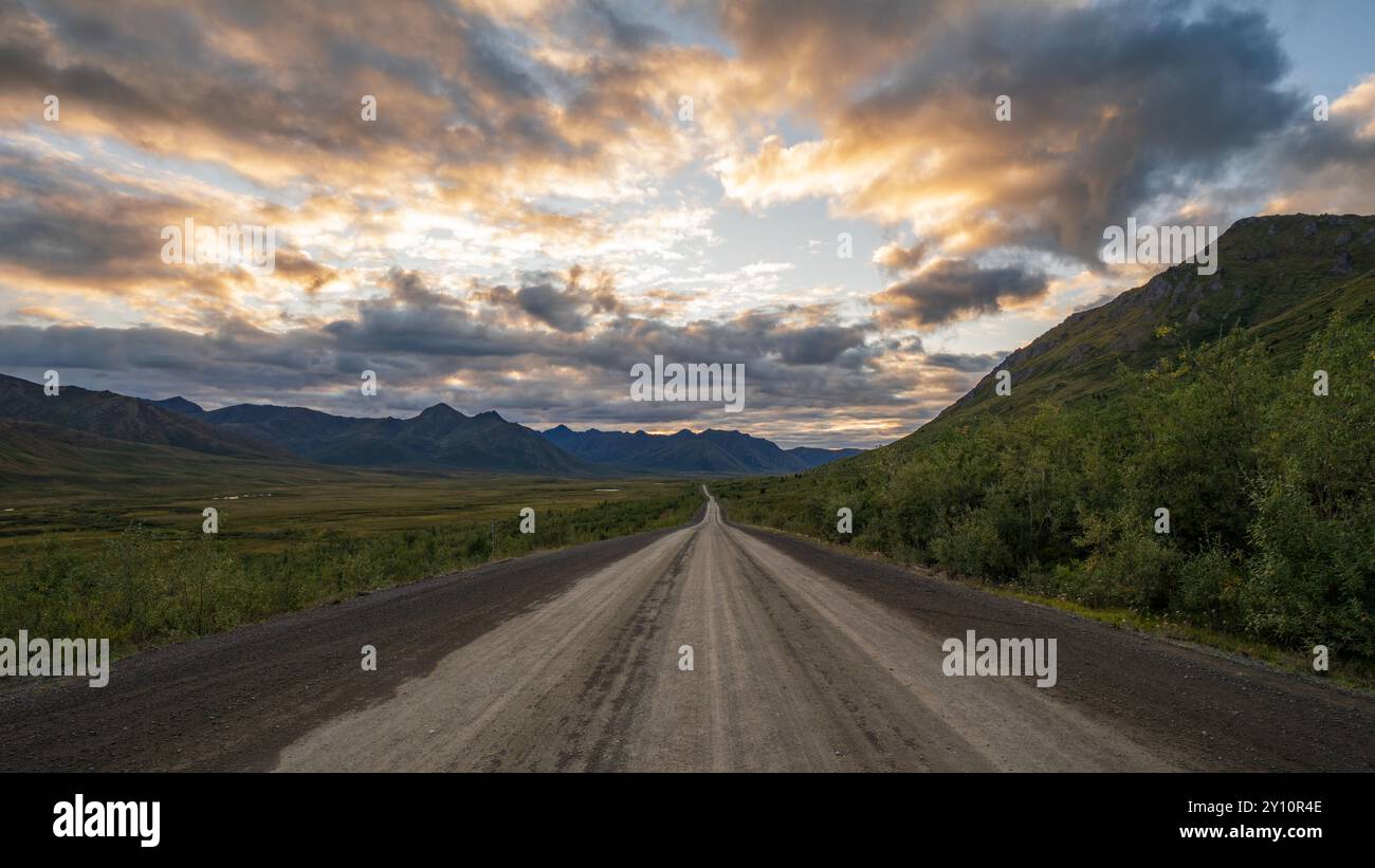 The beauty of the Dempster highway in the Yukon Stock Photo - Alamy