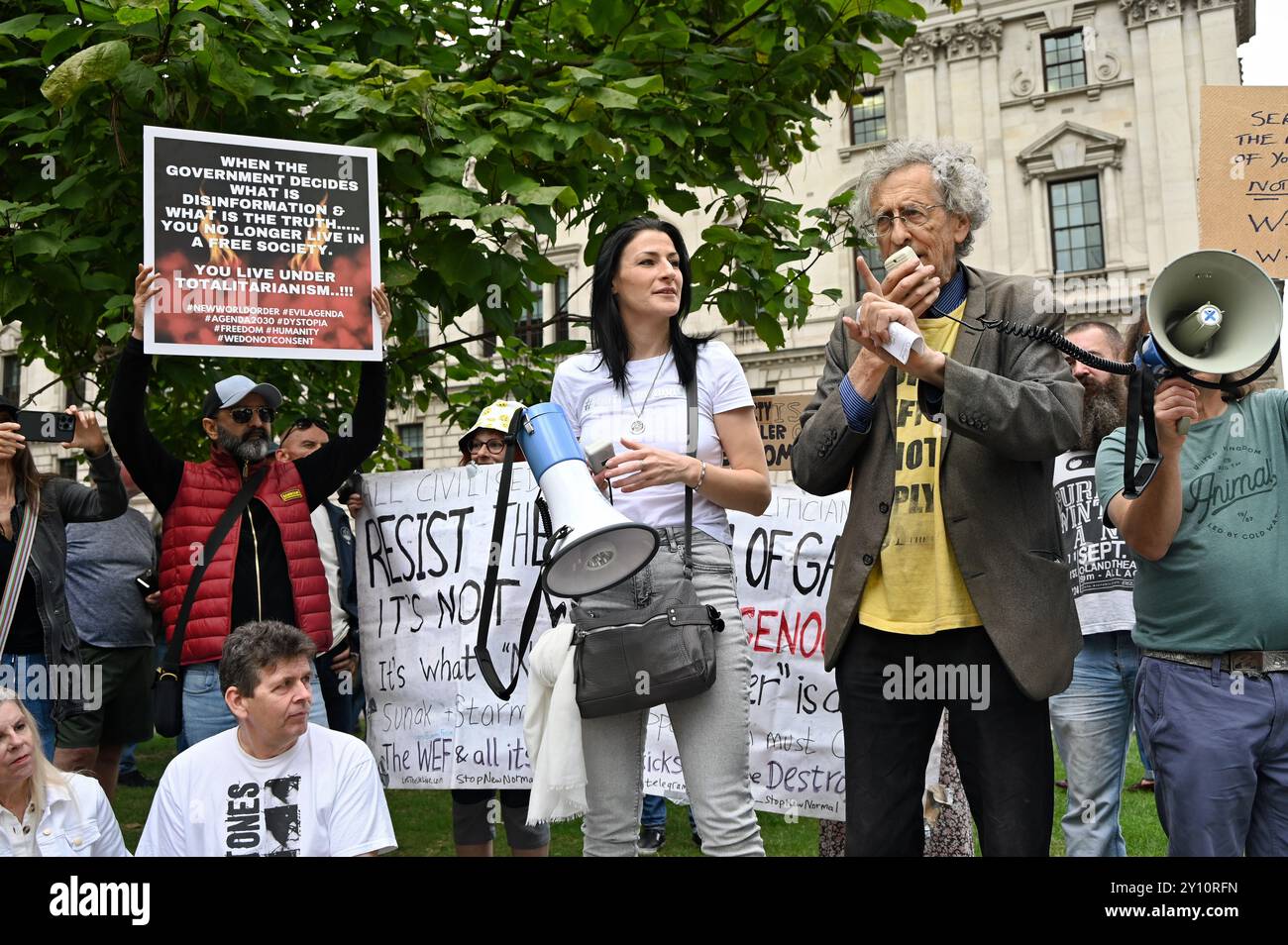 Fiona rose diamond hi-res stock photography and images - Alamy