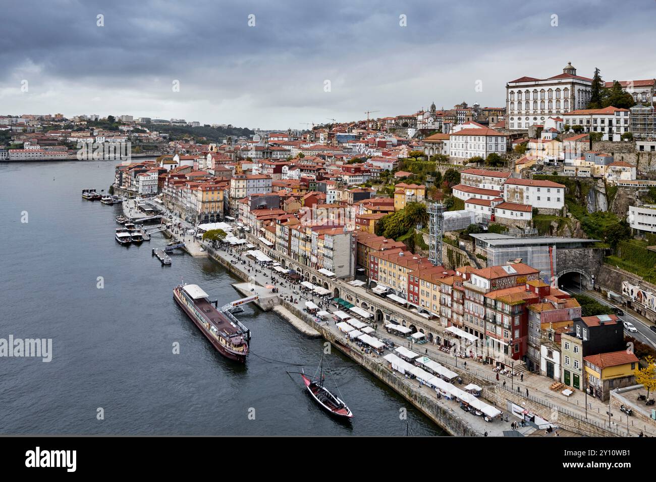 Top view douro river structure hi-res stock photography and images - Alamy