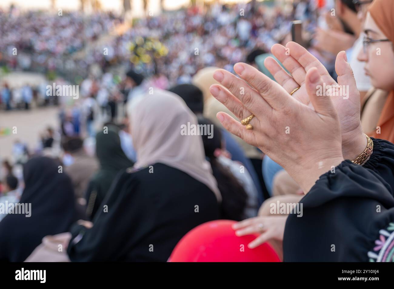 Female hands cheering and clapping on stadium Stock Photo - Alamy